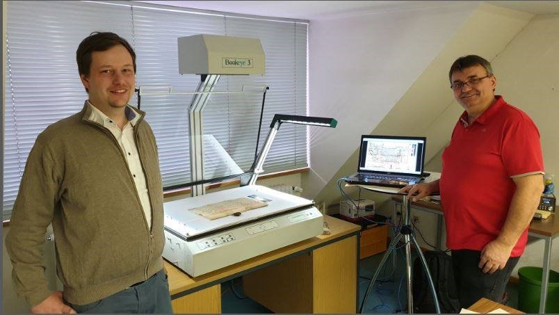 Mehr als 10 Jahre im Einsatz – „Scanman“ Robert Reiter Bookeye ...